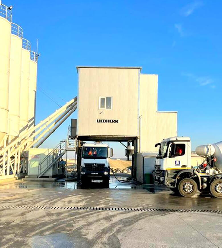 Producător de betoane, șape și mortare în Iași - BCC Betoane